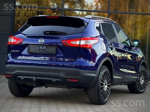 Zils Nissan Qashqai 2017 Rīga, ar dzinēja tilpumu 1.60 L un nobraukumu 192 tūkst. km par 10850 €, foto 3 vietnē AUTOMOTO.COM.LV