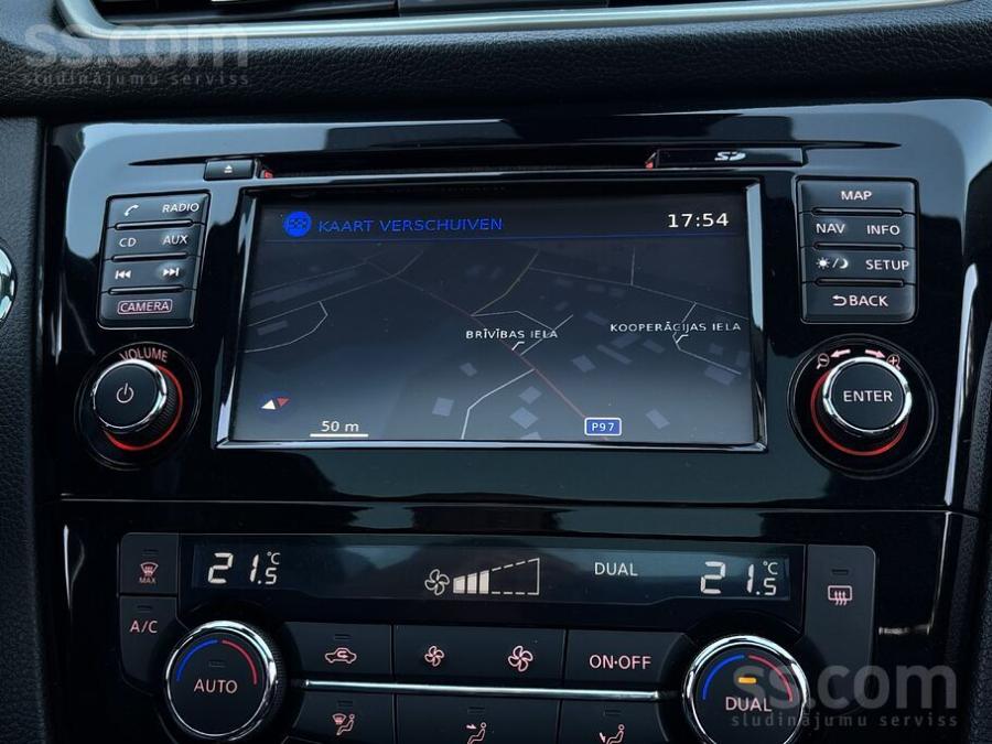 Zils Nissan Qashqai 2017 Rīga, ar dzinēja tilpumu 1.60 L un nobraukumu 192 tūkst. km par 10850 €, foto 24 vietnē AUTOMOTO.COM.LV
