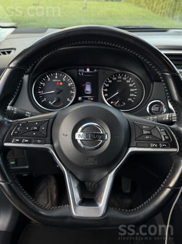Blue Nissan Qashqai 2018 in Riga, with an engine capacity of 1.20 L and mileage of 141 thousand km for 11300 €, photo 8 on AUTOMOTO.COM.LV