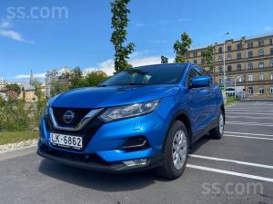 Blue Nissan Qashqai 2018 in Riga, with an engine capacity of 1.50 L and mileage of 127 thousand km for 8500 €, photo  on AUTOMOTO.COM.LV
