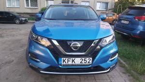 Blue Nissan Qashqai 2018 in Vilnius, with an engine capacity of 1.20 L and mileage of 112 thousand km for 11700 €, photo  on AUTOMOTO.COM.LV