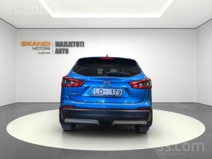Zils Nissan Qashqai 2018 Rīga, ar dzinēja tilpumu 1.20 L un nobraukumu 138 tūkst. km par 12990 €, foto 6 vietnē AUTOMOTO.COM.LV