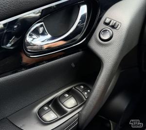 Zils Nissan Qashqai 2018 Radviliškis, ar dzinēja tilpumu 1.20 L un nobraukumu 85 tūkst. km par 12250 €, foto 24 vietnē AUTOMOTO.COM.LV
