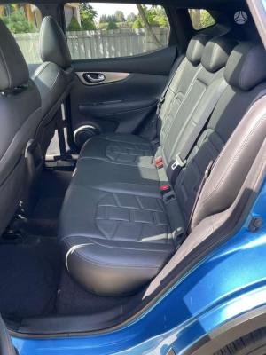Blue Nissan Qashqai 2018 in Raseiniai, with an engine capacity of 1.60 L and mileage of 159 thousand km for 12400 €, photo 15 on AUTOMOTO.COM.LV