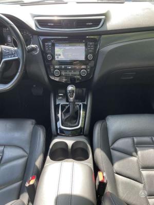 Blue Nissan Qashqai 2018 in Raseiniai, with an engine capacity of 1.60 L and mileage of 159 thousand km for 12400 €, photo 22 on AUTOMOTO.COM.LV
