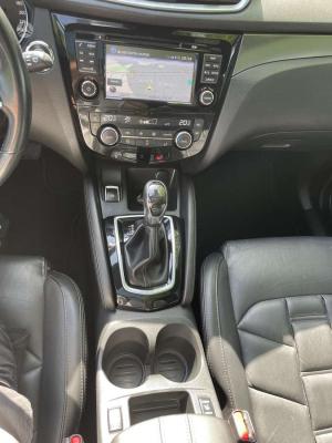 Blue Nissan Qashqai 2018 in Raseiniai, with an engine capacity of 1.60 L and mileage of 159 thousand km for 12400 €, photo 25 on AUTOMOTO.COM.LV