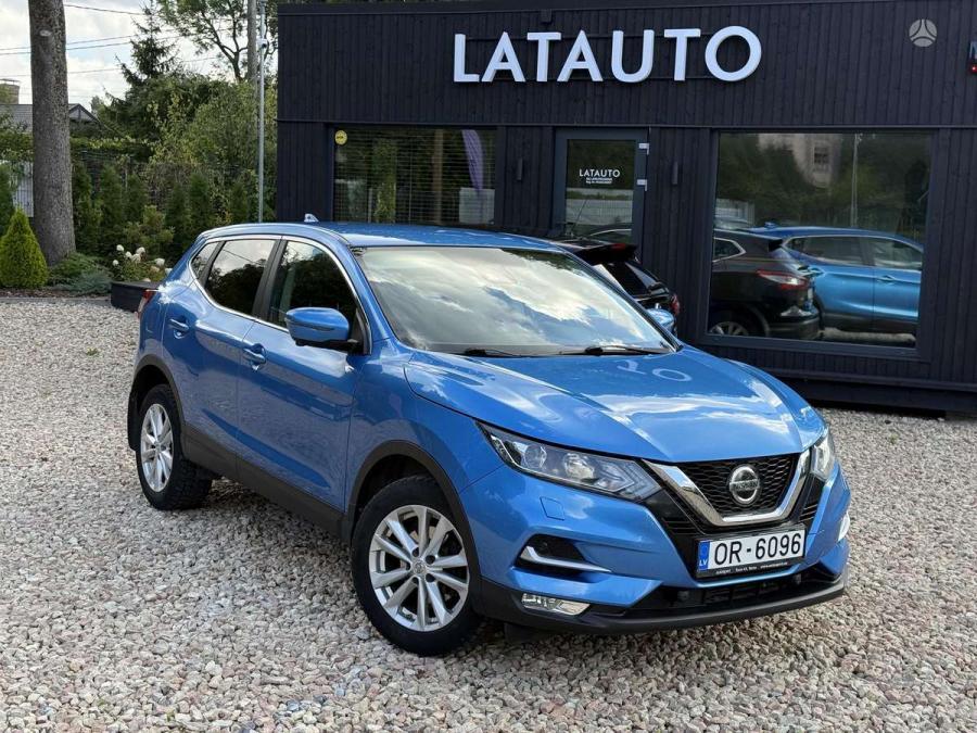 Zils Nissan Qashqai 2018 Rīga, ar dzinēja tilpumu 1.20 L un nobraukumu 131 tūkst. km par 8950 €, foto 1 vietnē AUTOMOTO.COM.LV