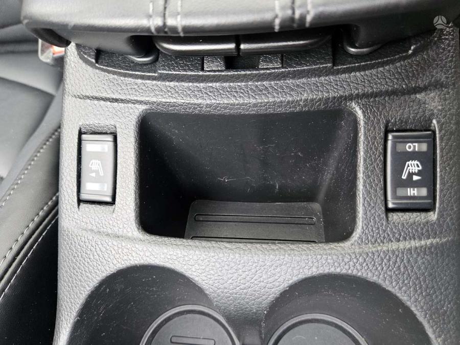 Blue Nissan Qashqai 2019 in Siauliai, with an engine capacity of 1.33 L and mileage of 153 thousand km for 15450 €, photo 24 on AUTOMOTO.COM.LV