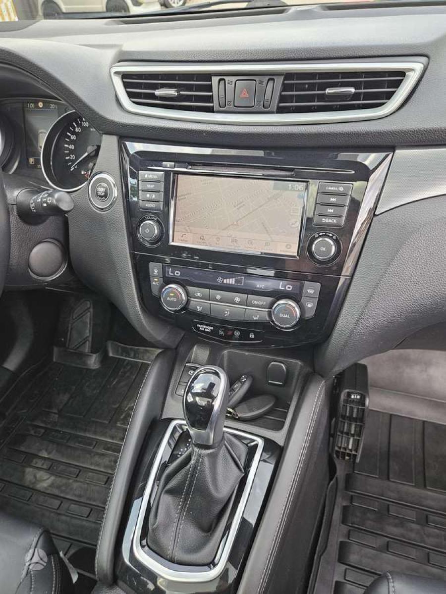 Blue Nissan Qashqai 2019 in Siauliai, with an engine capacity of 1.33 L and mileage of 153 thousand km for 15450 €, photo 25 on AUTOMOTO.COM.LV