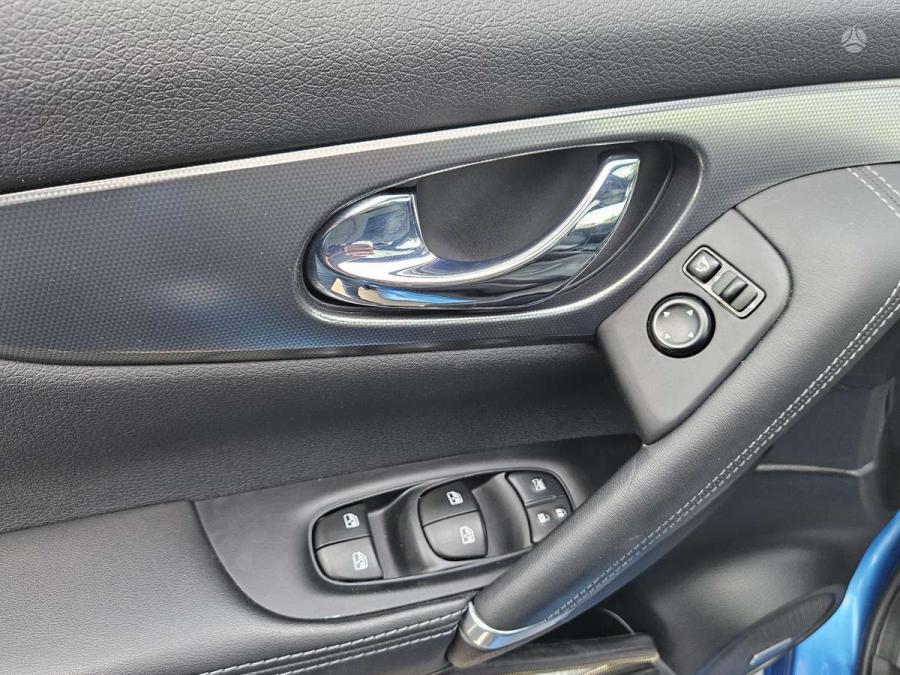 Blue Nissan Qashqai 2019 in Siauliai, with an engine capacity of 1.33 L and mileage of 153 thousand km for 15450 €, photo 31 on AUTOMOTO.COM.LV