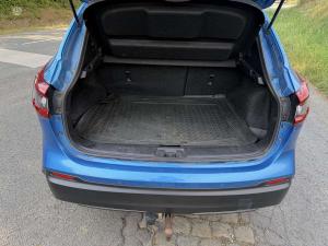 Blue Nissan Qashqai 2019 in Taurage, with an engine capacity of 1.46 L and mileage of 130 thousand km for 12900 €, photo 9 on AUTOMOTO.COM.LV