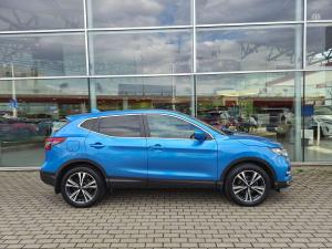 Blue Nissan Qashqai 2019 in Vilnius, with an engine capacity of 1.33 L and mileage of 110 thousand km for 14500 €, photo 6 on AUTOMOTO.COM.LV