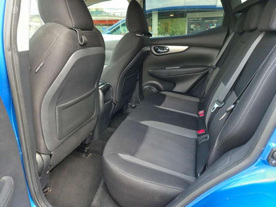 Blue Nissan Qashqai 2019 in Vilnius, with an engine capacity of 1.33 L and mileage of 110 thousand km for 14500 €, photo 24 on AUTOMOTO.COM.LV
