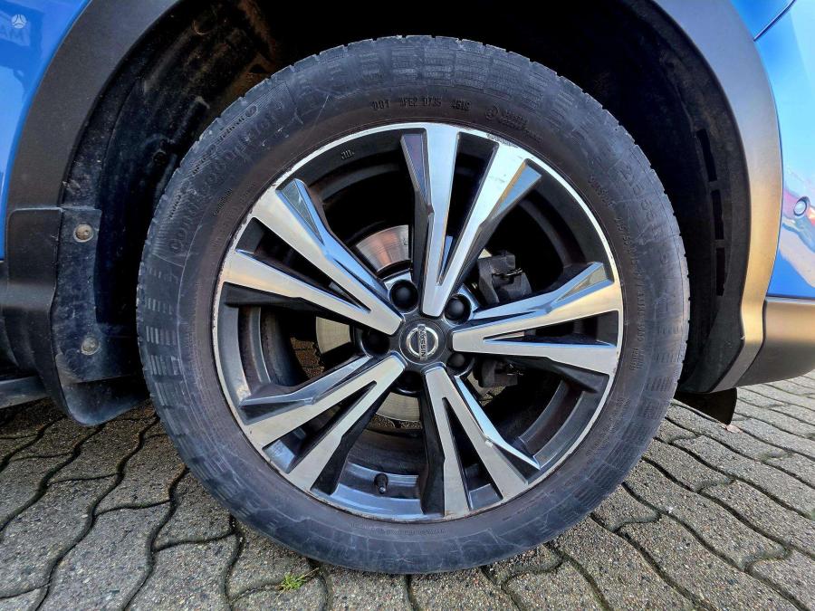 Blue Nissan Qashqai 2019 in Kaunas, with an engine capacity of 1.33 L and mileage of 65 thousand km for 15500 €, photo 16 on AUTOMOTO.COM.LV