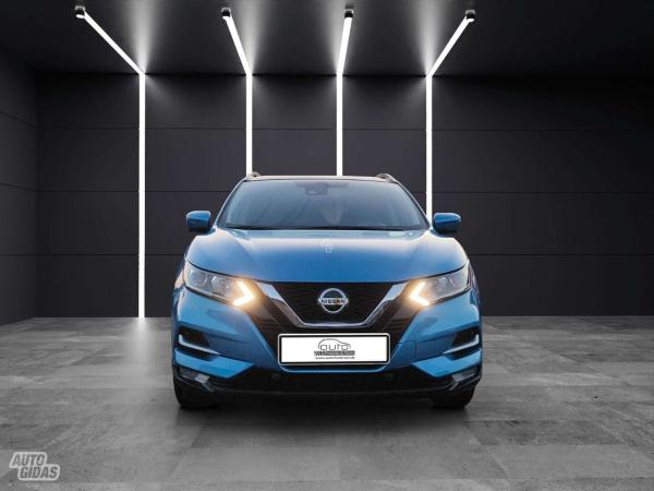Zils Nissan Qashqai 2020 Kauņa, ar dzinēja tilpumu 1.30 L un nobraukumu 18 tūkst. km par 21875 €, foto 2 vietnē AUTOMOTO.COM.LV