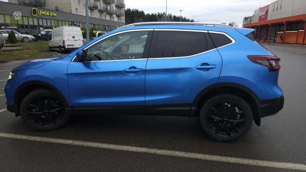 Blue Nissan Qashqai 2020 in Vilnius, with an engine capacity of 1.33 L and mileage of 99 thousand km for 16500 €, photo 2 on AUTOMOTO.COM.LV