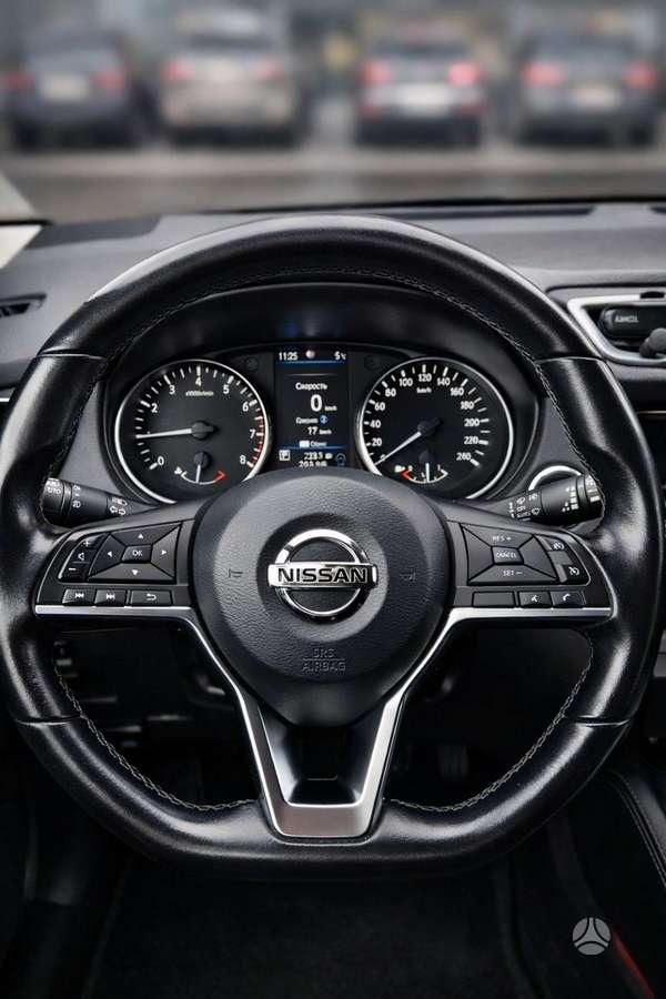 Blue Nissan Qashqai 2020 in Vilnius, with an engine capacity of 1.33 L and mileage of 110 thousand km for 15100 €, photo 8 on AUTOMOTO.COM.LV