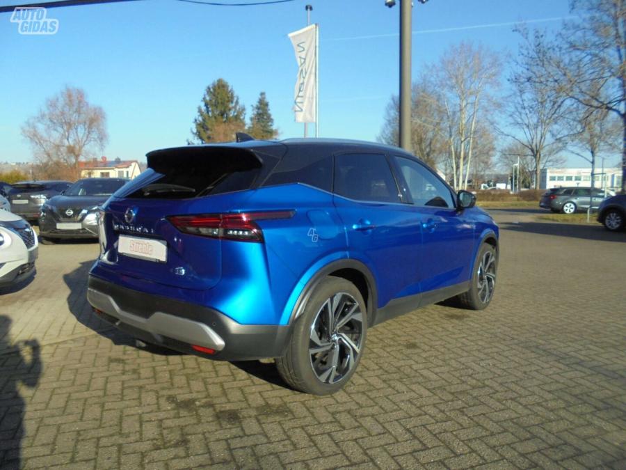 Blue Nissan Qashqai 2021 in Kaunas, with an engine capacity of 1.30 L and mileage of 81 thousand km for 24203 €, photo 5 on AUTOMOTO.COM.LV