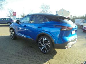 Blue Nissan Qashqai 2021 in Kaunas, with an engine capacity of 1.30 L and mileage of 81 thousand km for 24203 €, photo 6 on AUTOMOTO.COM.LV