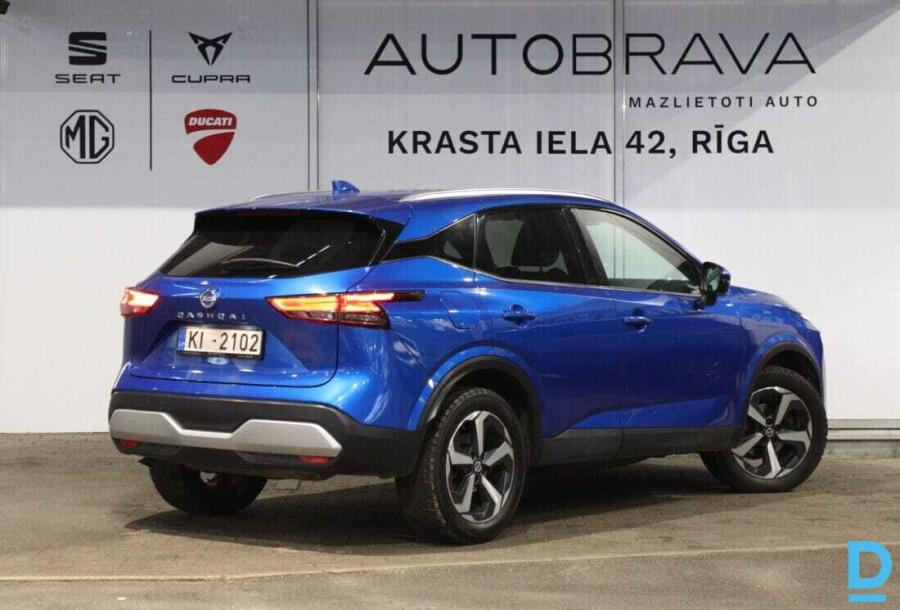 Zils Nissan Qashqai 2021 Rīga, ar dzinēja tilpumu 1.30 L un nobraukumu 75 tūkst. km par 20400 €, foto 2 vietnē AUTOMOTO.COM.LV