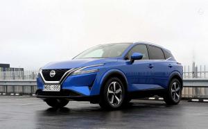 Blue Nissan Qashqai 2021 in Vilnius, with an engine capacity of 1.33 L and mileage of 112 thousand km for 17800 €, photo 4 on AUTOMOTO.COM.LV