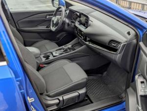 Blue Nissan Qashqai 2021 in Vilnius, with an engine capacity of 1.33 L and mileage of 112 thousand km for 17800 €, photo 12 on AUTOMOTO.COM.LV