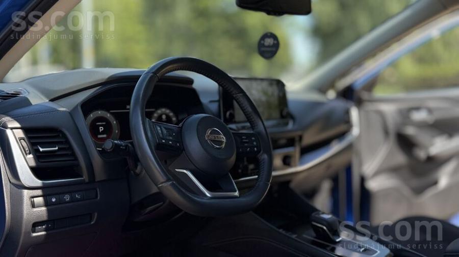 Blue Nissan Qashqai 2021 in Jelgava, with an engine capacity of 1.30 L and mileage of 164 thousand km for 19790 €, photo 8 on AUTOMOTO.COM.LV