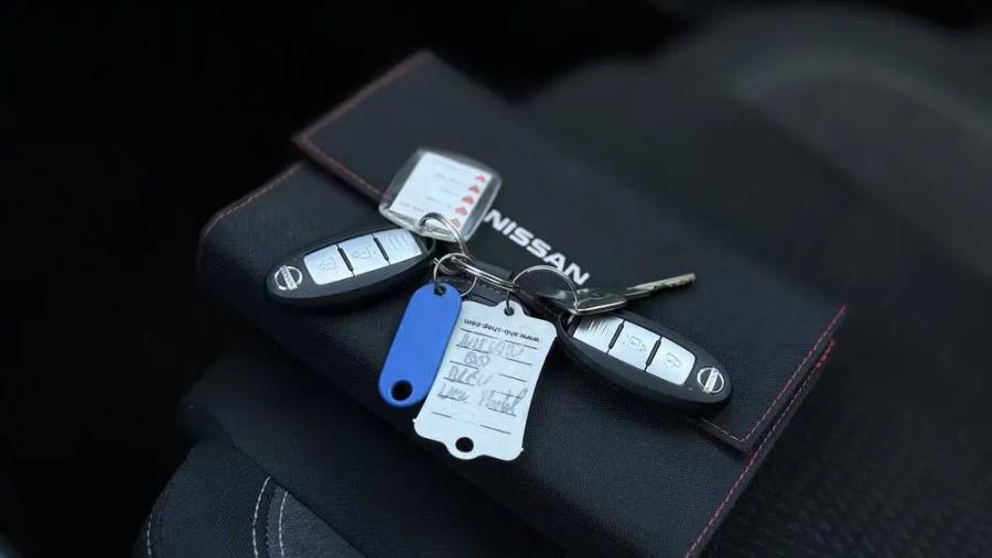 Blue Nissan Qashqai 2021 in Jelgava, with an engine capacity of 1.30 L and mileage of 164 thousand km for 19790 €, photo 15 on AUTOMOTO.COM.LV