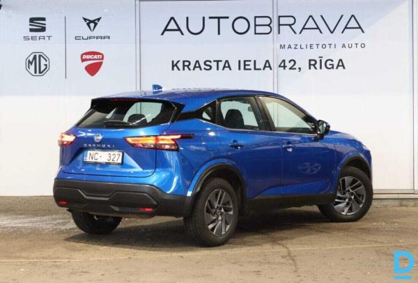 Zils Nissan Qashqai 2022 Rīga, ar dzinēja tilpumu 1.30 L un nobraukumu 70 tūkst. km par 19800 €, foto 2 vietnē AUTOMOTO.COM.LV