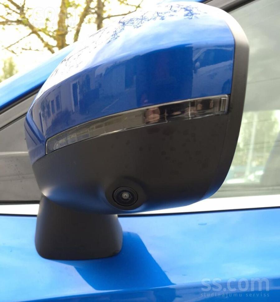 Blue Nissan Qashqai 2022 in Riga, with an engine capacity of 1.30 L and mileage of 32 thousand km for 24500 €, photo 4 on AUTOMOTO.COM.LV