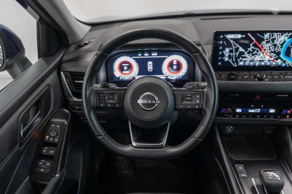 Blue Nissan Qashqai 2022 in Vilnius, with an engine capacity of 1.30 L and mileage of 53 thousand km for 21600 €, photo 9 on AUTOMOTO.COM.LV