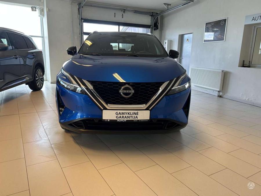 Blue Nissan Qashqai 2023 in Siauliai, with an engine capacity of 1.33 L and mileage of 40 thousand km for 23700 €, photo 3 on AUTOMOTO.COM.LV