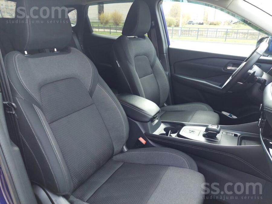 Zils Nissan Qashqai 2024 Daugavpils, ar dzinēja tilpumu 1.30 L un nobraukumu 32 tūkst. km par 25900 €, foto 9 vietnē AUTOMOTO.COM.LV