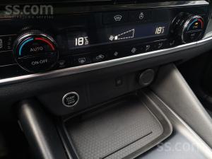 Zils Nissan Qashqai 2024 Daugavpils, ar dzinēja tilpumu 1.30 L un nobraukumu 32 tūkst. km par 25900 €, foto 17 vietnē AUTOMOTO.COM.LV