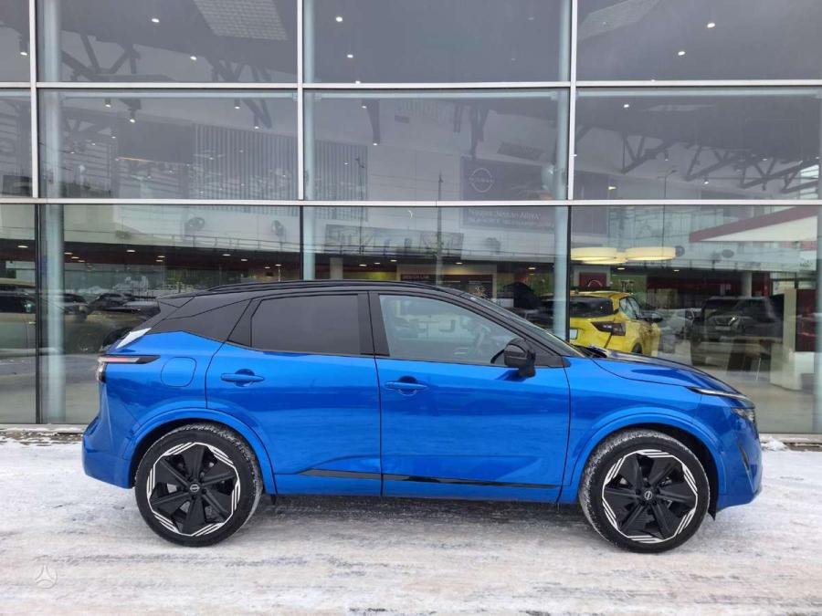 Zils Nissan Qashqai 2025 Viļņa, ar dzinēja tilpumu 1.33 L un nobraukumu 13 tūkst. km par 30000 €, foto 5 vietnē AUTOMOTO.COM.LV