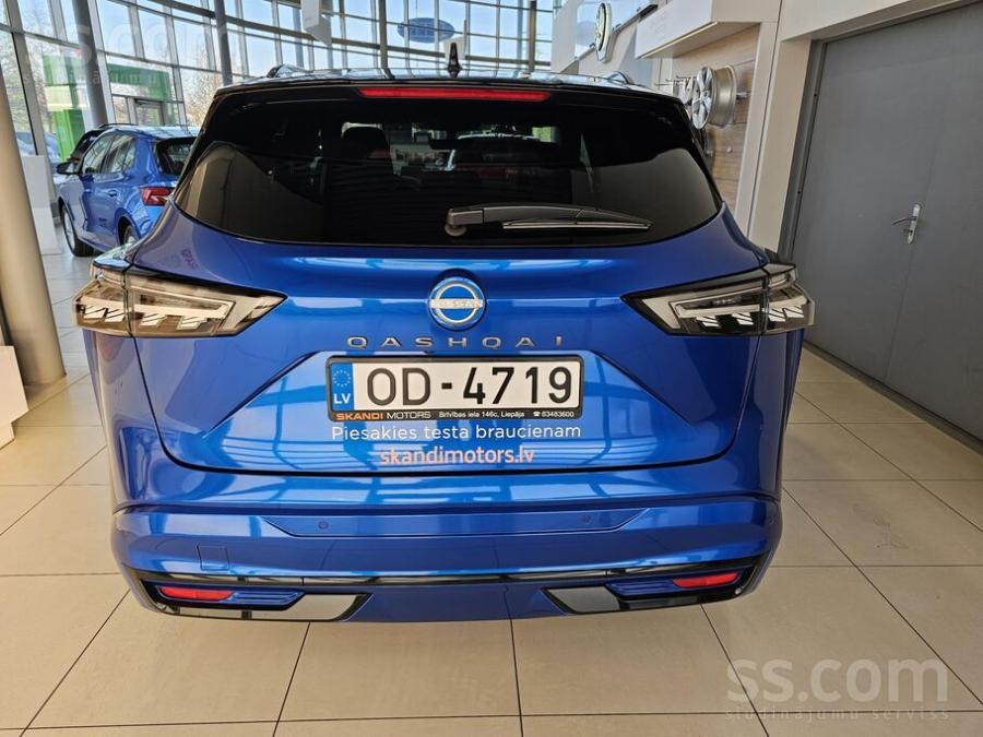 Blue Nissan Qashqai 2025 in Liepaja, with an engine capacity of 1.30 L and mileage of 4 thousand km for 32030 €, photo 6 on AUTOMOTO.COM.LV