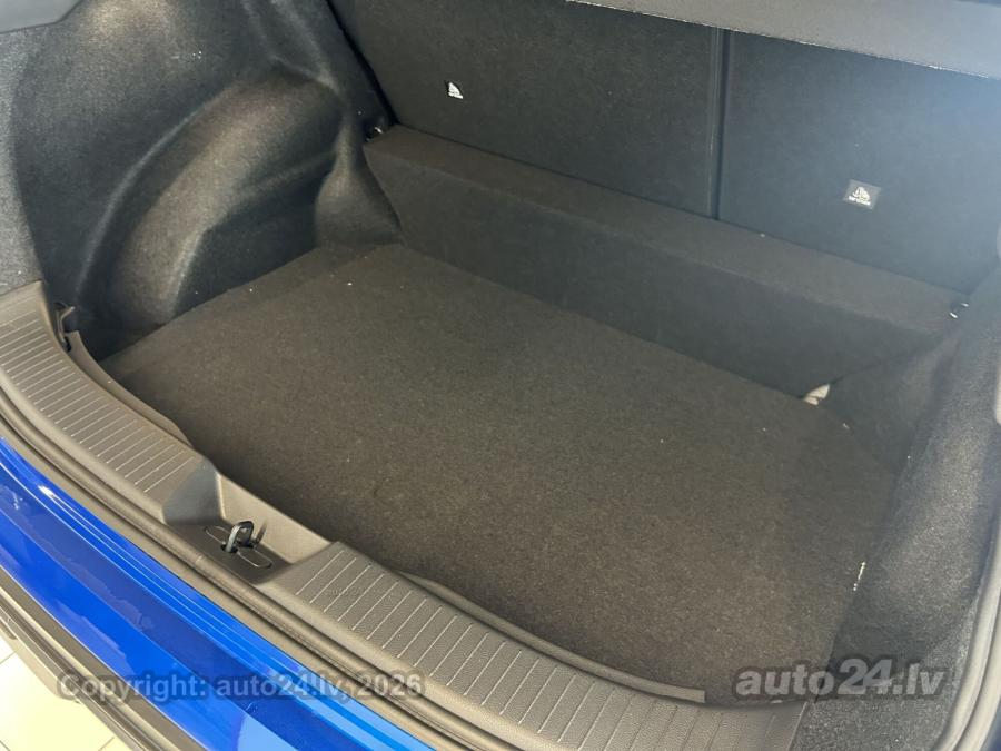 Blue Nissan Qashqai 2026 in Tartu, with an engine capacity of 1.30 L and mileage of 0 thousand km for 31390 €, photo 22 on AUTOMOTO.COM.LV