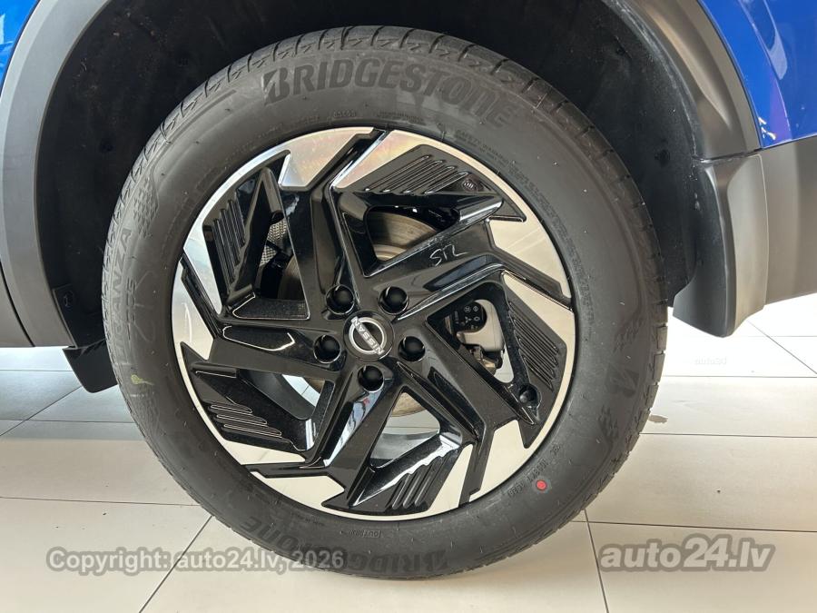 Blue Nissan Qashqai 2026 in Tartu, with an engine capacity of 1.30 L and mileage of 0 thousand km for 31390 €, photo 24 on AUTOMOTO.COM.LV