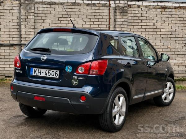 Blue Nissan Qashqai 2010 in Riga, with an engine capacity of 2.00 L and mileage of 117 thousand km for 4690 €, photo 2 on AUTOMOTO.COM.LV