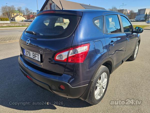Blue Nissan Qashqai 2011 in Paide, with an engine capacity of 1.60 L and mileage of 166 thousand km for 5650 €, photo 5 on AUTOMOTO.COM.LV