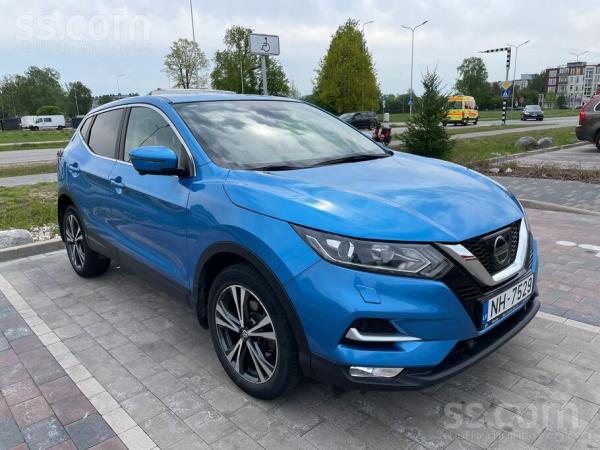 Blue Nissan Qashqai 2017 in Riga, with an engine capacity of 1.20 L and mileage of 84 thousand km for 11700 €, photo 1 on AUTOMOTO.COM.LV