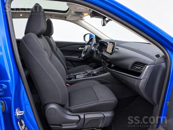 Nissan Qashqai 2021 in Riga on AUTOMOTO.COM.LV Blue Nissan Qashqai 2021 in Riga, with an engine capacity of 1.30 L and mileage of 104 thousand km for 18980 €, photo 8 on AUTOMOTO.COM.LV