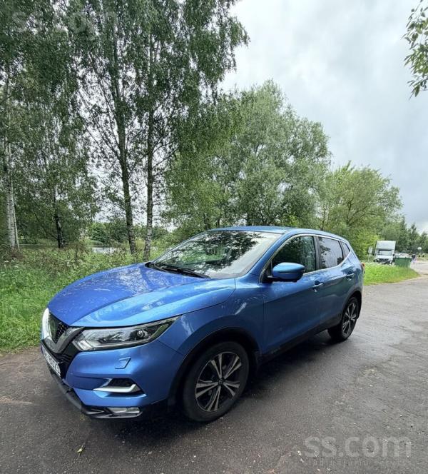 Blue Nissan Qashqai 2018 in Riga, with an engine capacity of 1.20 L and mileage of 138 thousand km for 10500 €, photo 1 on AUTOMOTO.COM.LV