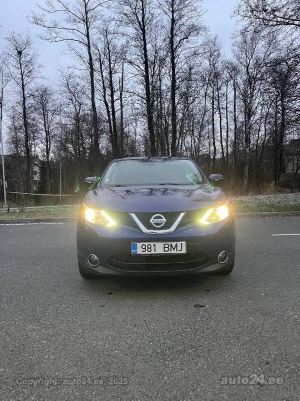 Zils Nissan Qashqai 2014 Tallina, ar dzinēja tilpumu 1.20 L un nobraukumu 124 tūkst. km par 7900 €, foto 5 vietnē AUTOMOTO.COM.LV