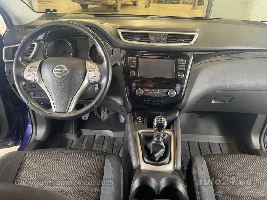 Blue Nissan Qashqai 2014 in Tallinn, with an engine capacity of 1.20 L and mileage of 124 thousand km for 7900 €, photo 8 on AUTOMOTO.COM.LV