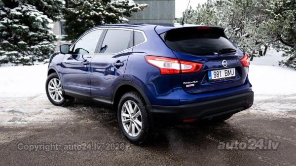 Blue Nissan Qashqai 2014 in Tallinn, with an engine capacity of 1.20 L and mileage of 124 thousand km for 7390 €, photo 4 on AUTOMOTO.COM.LV