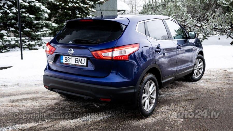 Zils Nissan Qashqai 2014 Tallina, ar dzinēja tilpumu 1.20 L un nobraukumu 124 tūkst. km par 7390 €, foto 6 vietnē AUTOMOTO.COM.LV