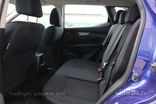 Blue Nissan Qashqai 2014 in Tartu, with an engine capacity of 1.20 L and mileage of 206 thousand km for 6990 €, photo 10 on AUTOMOTO.COM.LV