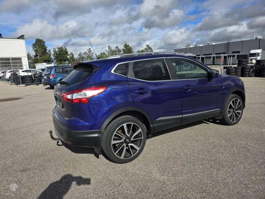 Zils Nissan Qashqai 2014 Marijampole, ar dzinēja tilpumu 1.20 L un nobraukumu 145 tūkst. km par 6150 €, foto 19 vietnē AUTOMOTO.COM.LV