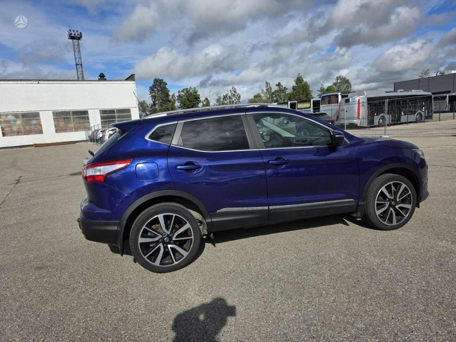 Zils Nissan Qashqai 2014 Marijampole, ar dzinēja tilpumu 1.20 L un nobraukumu 145 tūkst. km par 6150 €, foto 20 vietnē AUTOMOTO.COM.LV